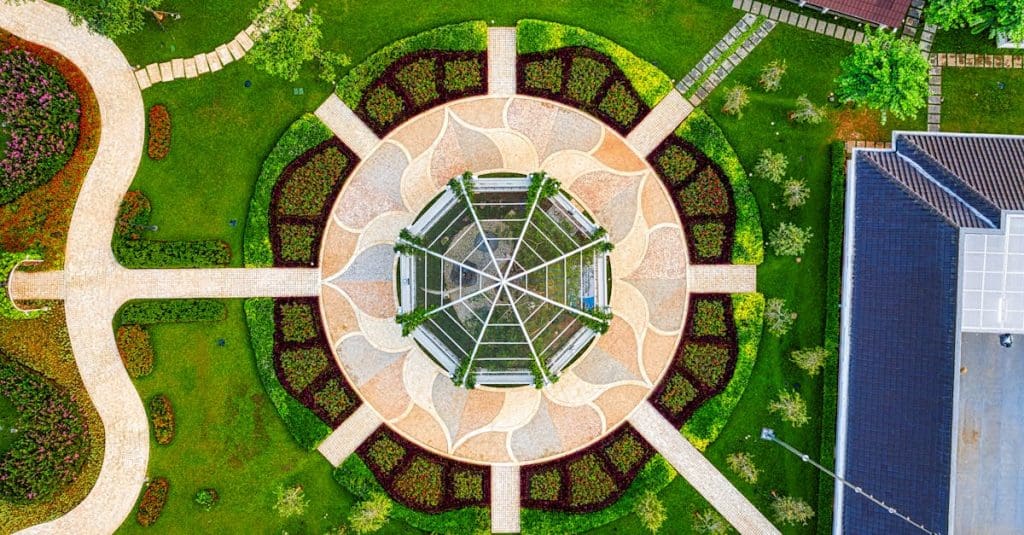 Top Trends in Landscape Design for Modern Architecture: Inspiration and ...