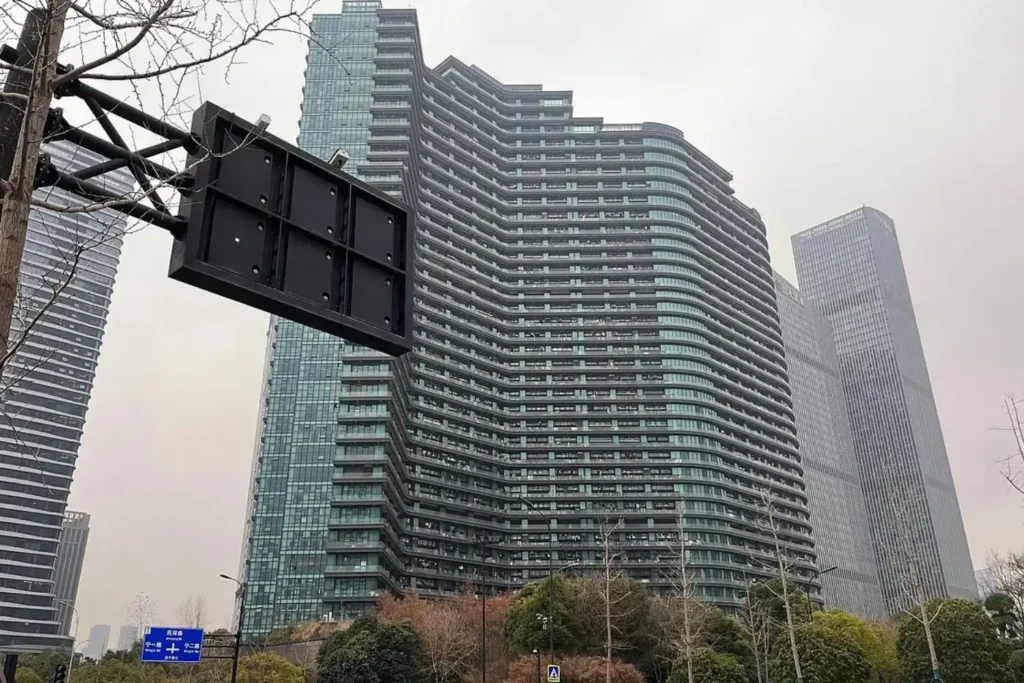 Regent International Center: Inside China's Largest Vertical City ...