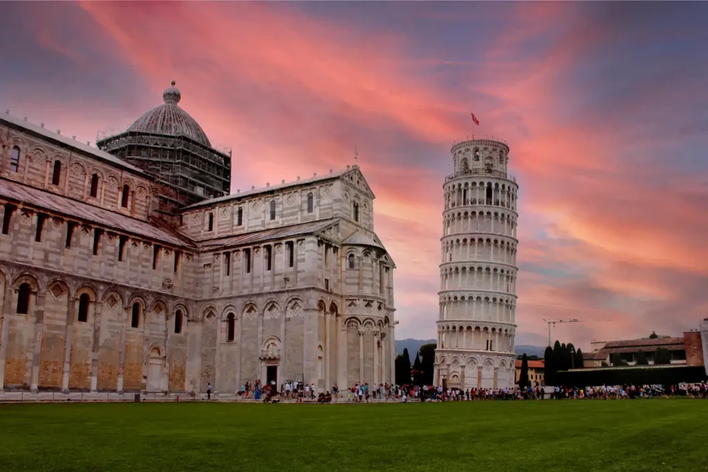 Leaning Tower of Pisa: Medieval Engineering, Architecture, and the ...